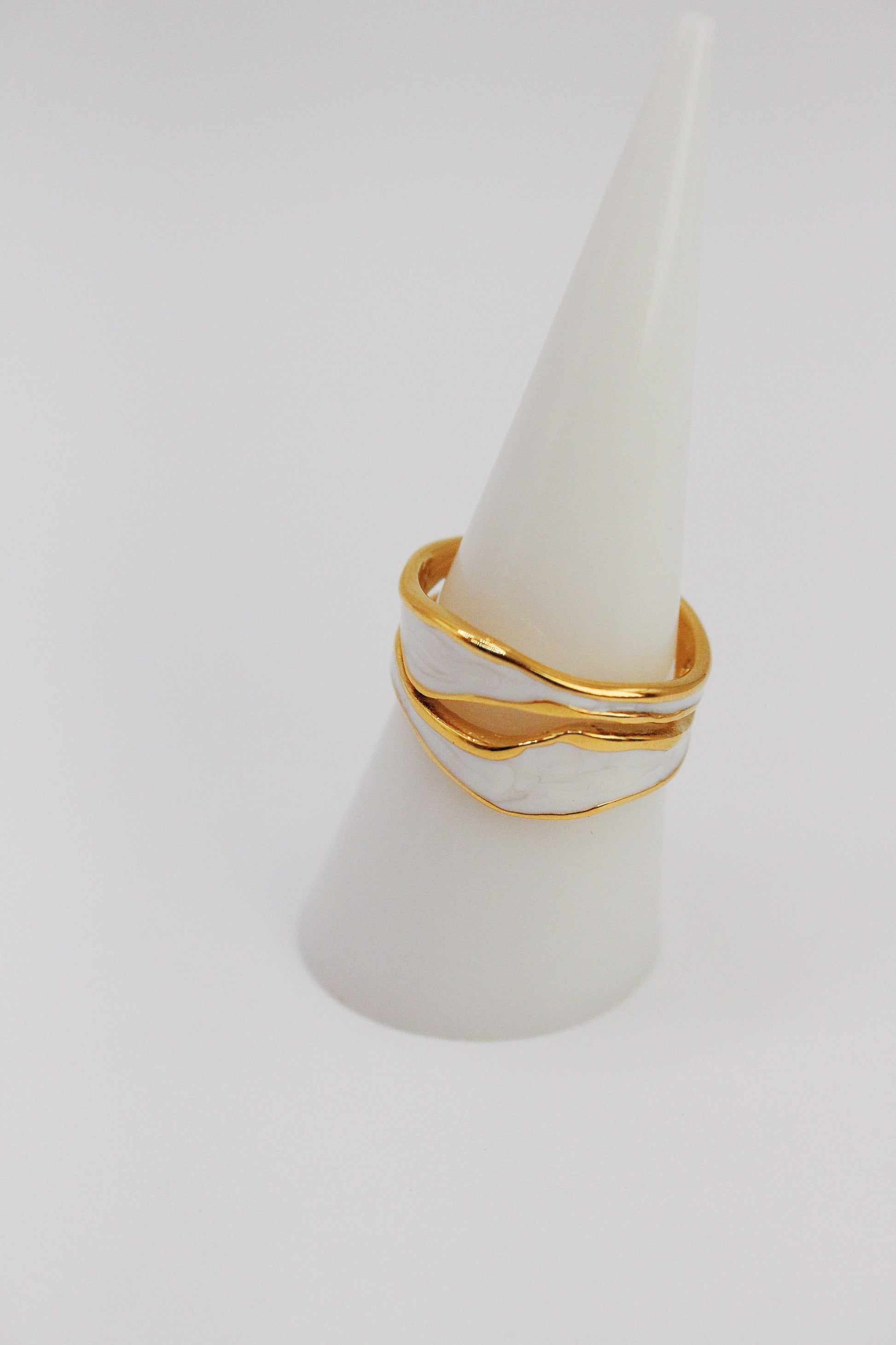 Rue Ring – Aviv Collection